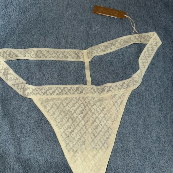 SKIMS | Intimates & Sleepwear | New Skims Monogram Lace Thong | Poshmark